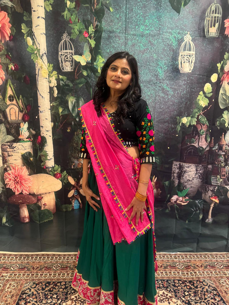 Rent Navratri & Garba Dresses Online at Glamou Rental